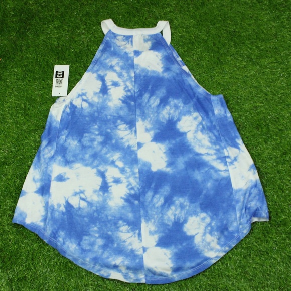 Modern Lux | Tops | Ladies Tank Top Peace Sign Size M Modern Lux | Poshmark